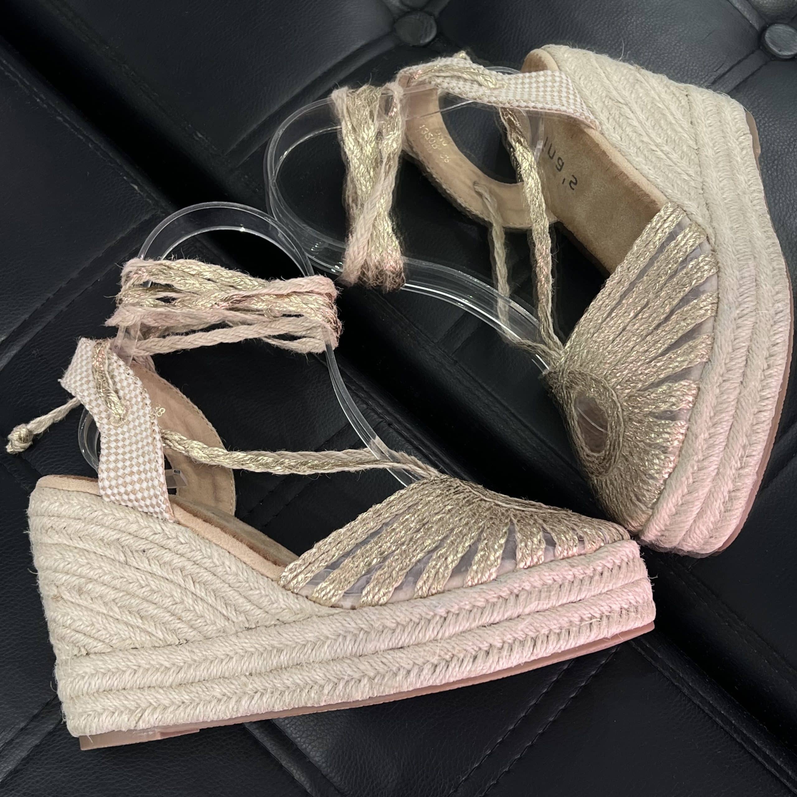 CUÑAS 132 DORADO – Fashion Mileniu